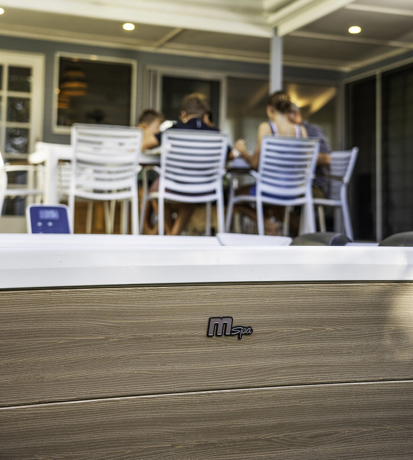 MSpa Whirlpool AMBER Modell 2026 inkl. LED, WiFi, UVC - 120 Luftdüsen ...